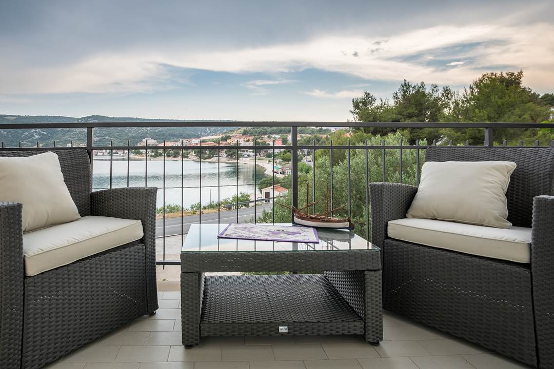 Accommodation | Apartmani Pera